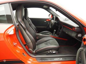 Red Porsche 911 2009 in Vilnius, with an engine capacity of 3.80 L and mileage of 48 thousand km for 157000 €, photo 12 on AUTOMOTO.COM.LV