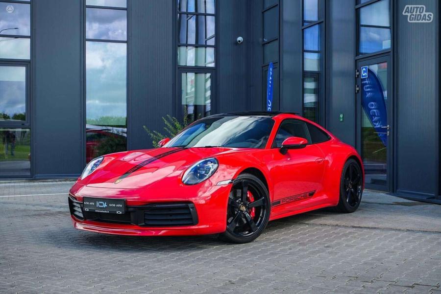 Красный Порше 911 2020 в Каунас, объемом двигателя 3.00 л и пробегом 60 тыс. км за 109950 €, фото 3 на AUTOMOTO.COM.LV