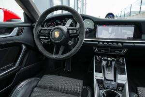 Красный Порше 911 2020 в Каунас, объемом двигателя 3.00 л и пробегом 60 тыс. км за 109950 €, фото 19 на AUTOMOTO.COM.LV