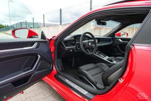 Красный Порше 911 2020 в Каунас, объемом двигателя 3.00 л и пробегом 60 тыс. км за 109950 €, фото 27 на AUTOMOTO.COM.LV