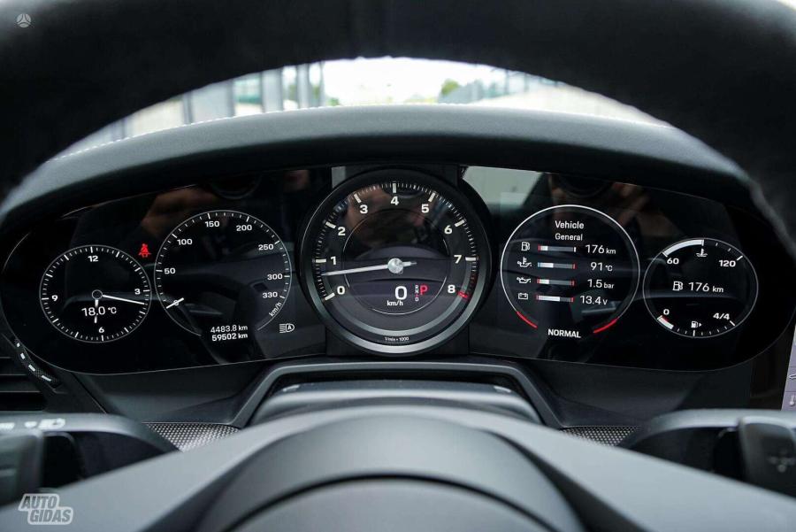 Красный Порше 911 2020 в Каунас, объемом двигателя 3.00 л и пробегом 60 тыс. км за 109950 €, фото 30 на AUTOMOTO.COM.LV