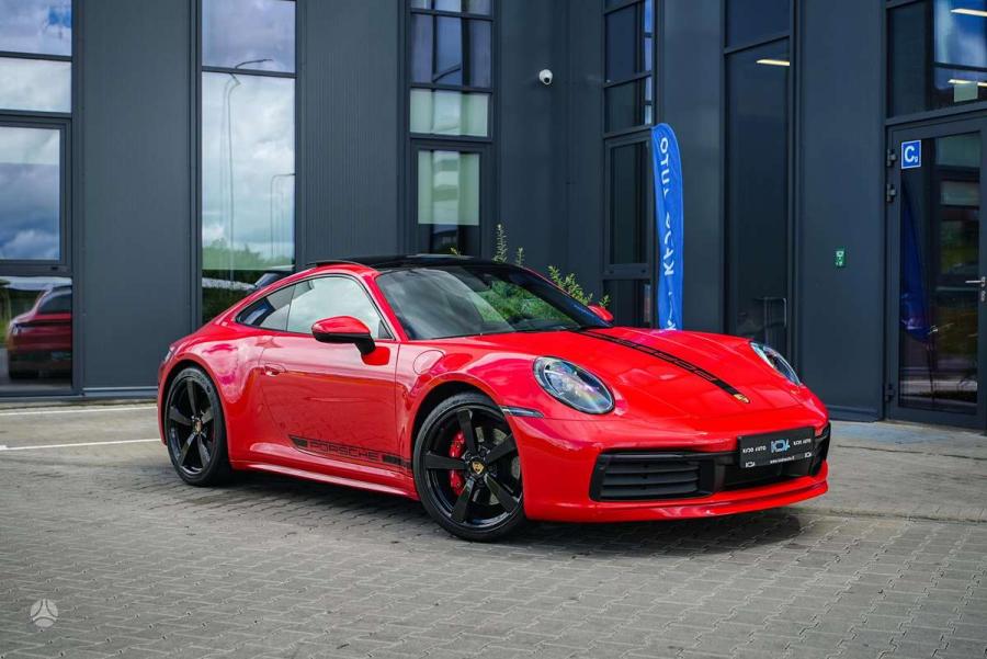 Sarkans Porsche 911 2020 Kauņa, ar dzinēja tilpumu 2.98 L un nobraukumu 60 tūkst. km par 104950 €, foto 1 vietnē AUTOMOTO.COM.LV