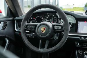 Sarkans Porsche 911 2020 Kauņa, ar dzinēja tilpumu 2.98 L un nobraukumu 60 tūkst. km par 104950 €, foto 20 vietnē AUTOMOTO.COM.LV