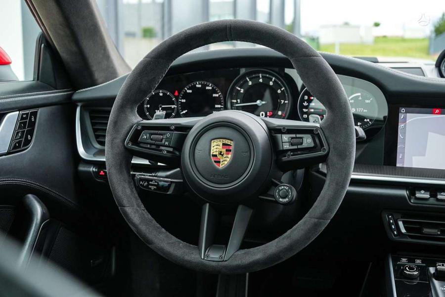 Sarkans Porsche 911 2020 Kauņa, ar dzinēja tilpumu 2.98 L un nobraukumu 60 tūkst. km par 104950 €, foto 20 vietnē AUTOMOTO.COM.LV