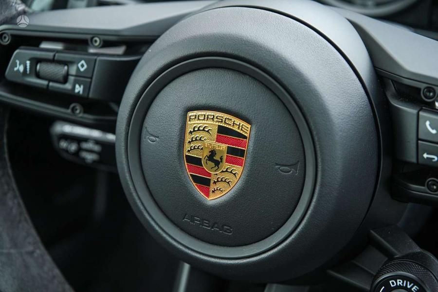 Sarkans Porsche 911 2020 Kauņa, ar dzinēja tilpumu 2.98 L un nobraukumu 60 tūkst. km par 104950 €, foto 34 vietnē AUTOMOTO.COM.LV