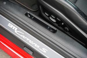 Sarkans Porsche 911 2020 Kauņa, ar dzinēja tilpumu 2.98 L un nobraukumu 60 tūkst. km par 104950 €, foto 39 vietnē AUTOMOTO.COM.LV