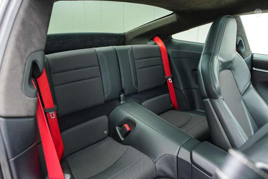 Sarkans Porsche 911 2020 Kauņa, ar dzinēja tilpumu 2.98 L un nobraukumu 60 tūkst. km par 104950 €, foto 40 vietnē AUTOMOTO.COM.LV