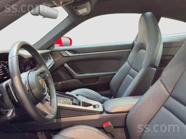 Красный Порше 911 2021 в Рига, объемом двигателя 3.00 л и пробегом 27 тыс. км за 132300 €, фото 4 на AUTOMOTO.COM.LV