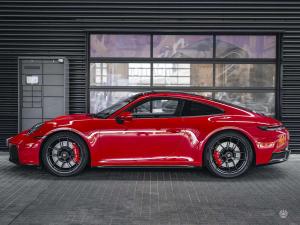 Sarkans Porsche 911 2024 Viļņa, ar dzinēja tilpumu 3.59 L un nobraukumu 12 tūkst. km par 189911 €, foto 3 vietnē AUTOMOTO.COM.LV