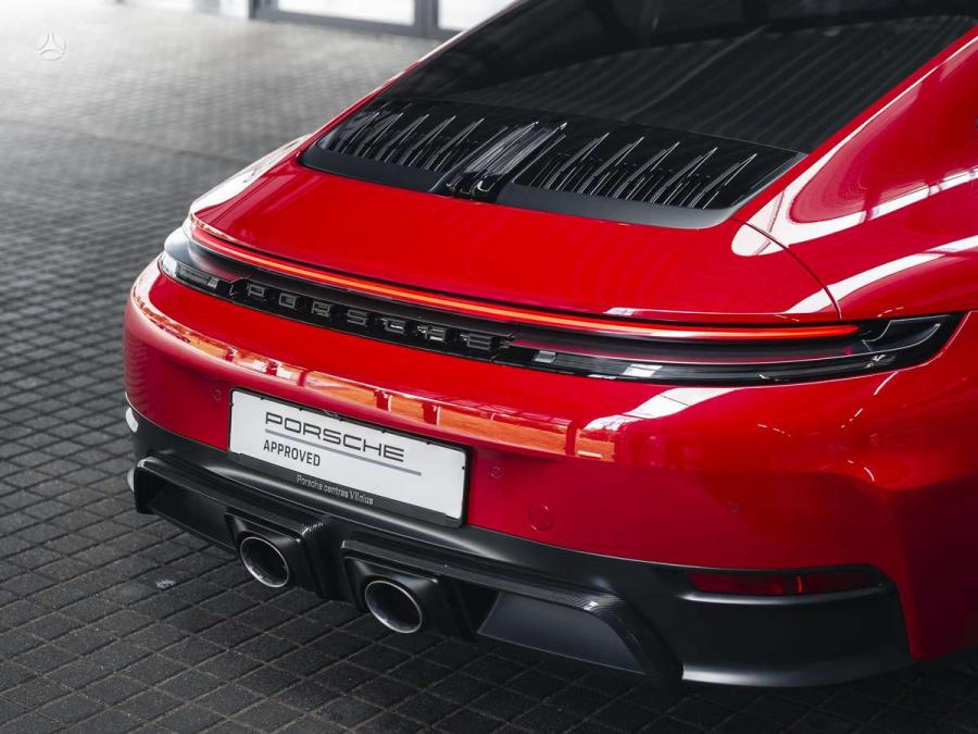 Sarkans Porsche 911 2024 Viļņa, ar dzinēja tilpumu 3.59 L un nobraukumu 12 tūkst. km par 189911 €, foto 14 vietnē AUTOMOTO.COM.LV