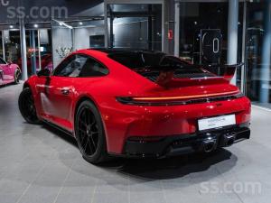 Sarkans Porsche 911 2026 Rīga, ar dzinēja tilpumu 3.60 L un nobraukumu 6 tūkst. km par 195900 €, foto 11 vietnē AUTOMOTO.COM.LV