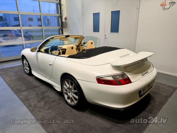 Balts Porsche 911 2002 Pērnava, ar dzinēja tilpumu 3.60 L un nobraukumu 58 tūkst. km par 39900 €, foto 3 vietnē AUTOMOTO.COM.LV
