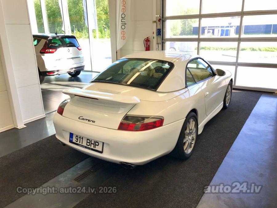 Balts Porsche 911 2002 Pērnava, ar dzinēja tilpumu 3.60 L un nobraukumu 58 tūkst. km par 39900 €, foto 17 vietnē AUTOMOTO.COM.LV