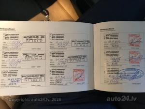 Balts Porsche 911 2002 Pērnava, ar dzinēja tilpumu 3.60 L un nobraukumu 58 tūkst. km par 39900 €, foto 18 vietnē AUTOMOTO.COM.LV
