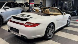 Белый Порше 911 2009 в Рига, объемом двигателя 3.80 л и пробегом 111 тыс. км за 66990 €, фото 7 на AUTOMOTO.COM.LV
