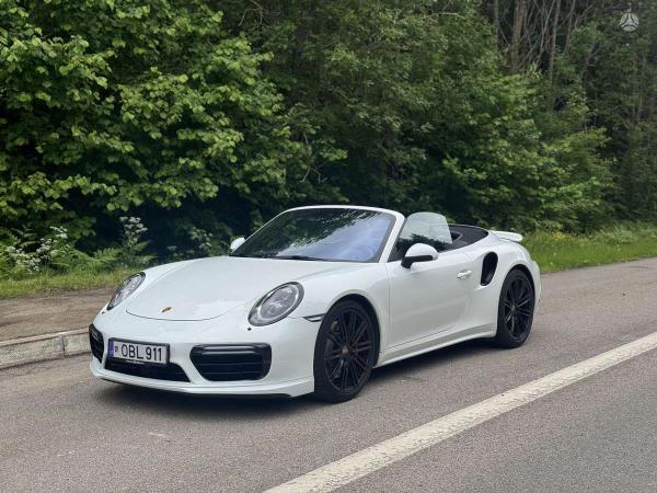 Balts Porsche 911 2016 Panevēža, ar dzinēja tilpumu 3.80 L un nobraukumu 66 tūkst. km par 124999 €, foto 1 vietnē AUTOMOTO.COM.LV