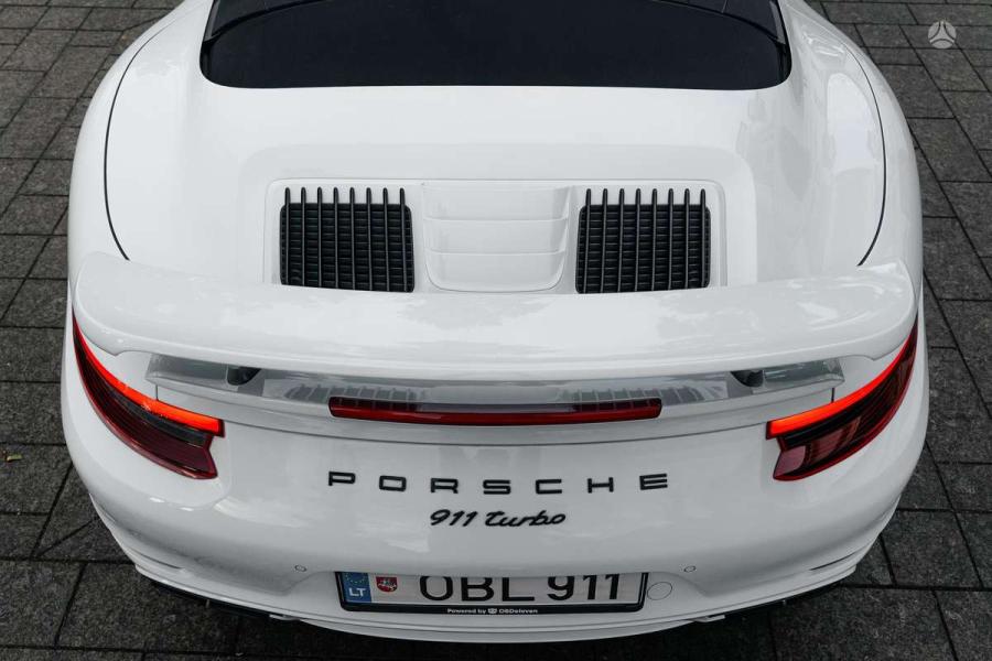 Balts Porsche 911 2016 Panevēža, ar dzinēja tilpumu 3.80 L un nobraukumu 67 tūkst. km par 114900 €, foto 11 vietnē AUTOMOTO.COM.LV