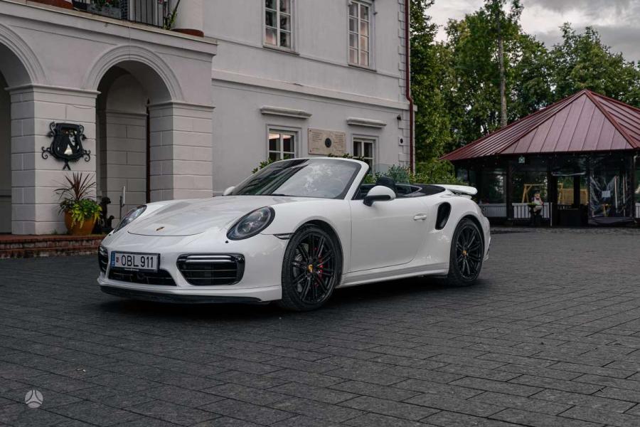 Balts Porsche 911 2016 Panevēža, ar dzinēja tilpumu 3.80 L un nobraukumu 67 tūkst. km par 114900 €, foto 16 vietnē AUTOMOTO.COM.LV