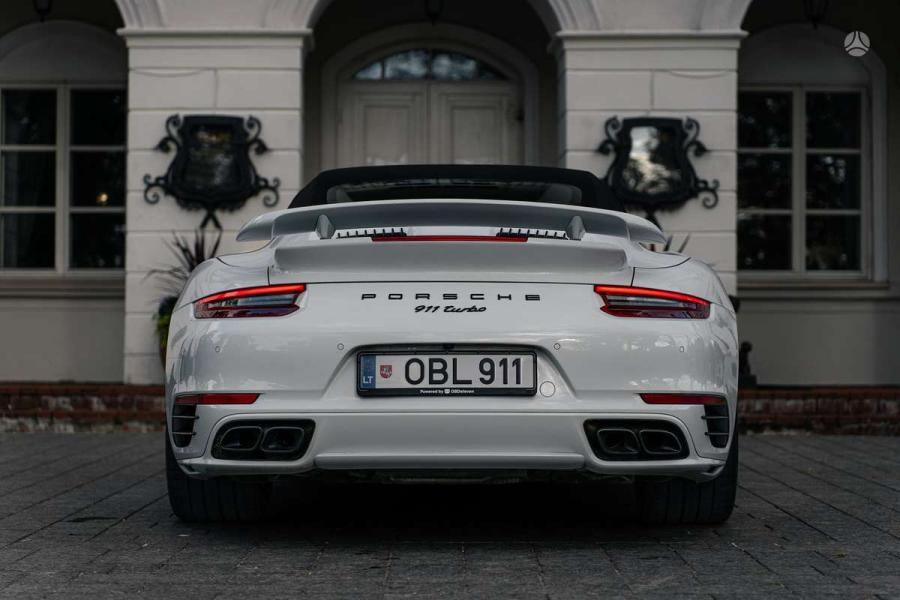 Balts Porsche 911 2016 Panevēža, ar dzinēja tilpumu 3.80 L un nobraukumu 67 tūkst. km par 114900 €, foto 17 vietnē AUTOMOTO.COM.LV