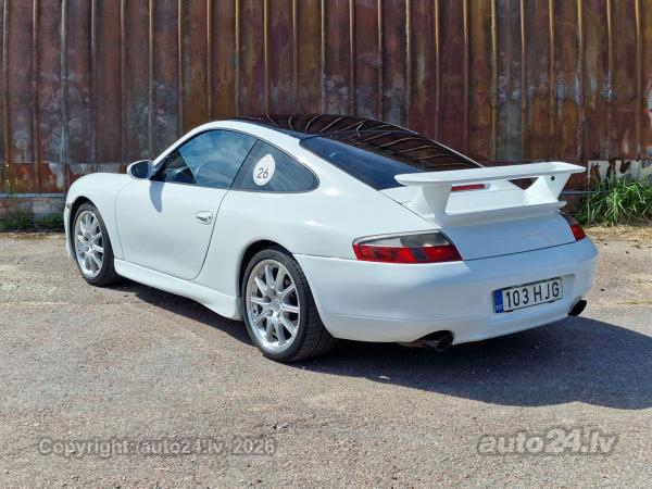White Porsche 911 1998 in Tallinn, with an engine capacity of 3.40 L and mileage of 181 thousand km for 35000 €, photo 7 on AUTOMOTO.COM.LV