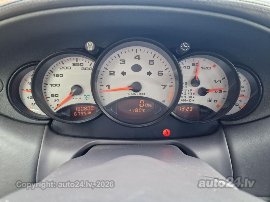 White Porsche 911 1998 in Tallinn, with an engine capacity of 3.40 L and mileage of 181 thousand km for 35000 €, photo 14 on AUTOMOTO.COM.LV