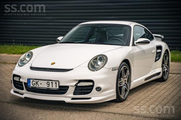 White Porsche 911 2007 in Riga, with an engine capacity of 3.60 L and mileage of 55 thousand km for 84990 €, photo 1 on AUTOMOTO.COM.LV