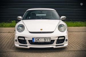 White Porsche 911 2007 in Riga, with an engine capacity of 3.60 L and mileage of 55 thousand km for 79990 €, photo 3 on AUTOMOTO.COM.LV