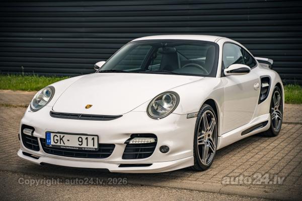 Белый Порше 911 2007 в Рига, объемом двигателя 3.60 л и пробегом 55 тыс. км за 79990 €, фото 1 на AUTOMOTO.COM.LV
