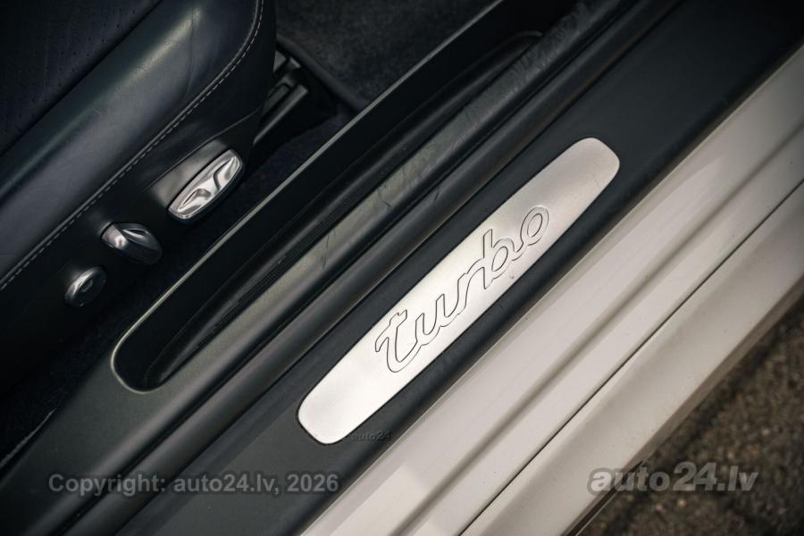 Белый Порше 911 2007 в Рига, объемом двигателя 3.60 л и пробегом 55 тыс. км за 79990 €, фото 24 на AUTOMOTO.COM.LV