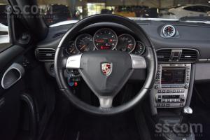 Белый Порше 911 2008 в Рига, объемом двигателя 3.60 л и пробегом 48 тыс. км за 47500 €, фото 10 на AUTOMOTO.COM.LV