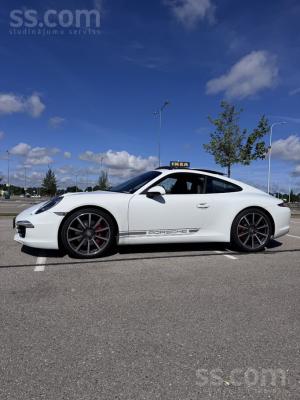 White Porsche 911 2013 in Riga, with an engine capacity of 3.80 L and mileage of 110 thousand km for 82000 €, photo  on AUTOMOTO.COM.LV