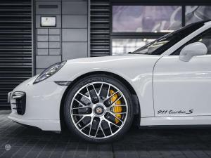 Balts Porsche 911 2014 Viļņa, ar dzinēja tilpumu 3.80 L un nobraukumu 102 tūkst. km par 106911 €, foto 20 vietnē AUTOMOTO.COM.LV