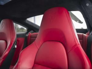 Balts Porsche 911 2014 Viļņa, ar dzinēja tilpumu 3.80 L un nobraukumu 102 tūkst. km par 106911 €, foto 42 vietnē AUTOMOTO.COM.LV