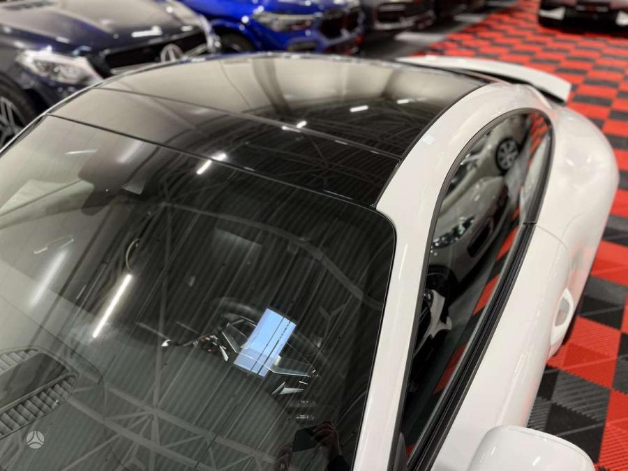 Balts Porsche 911 2018 Viļņa, ar dzinēja tilpumu 2.98 L un nobraukumu 27 tūkst. km par 77900 €, foto 11 vietnē AUTOMOTO.COM.LV
