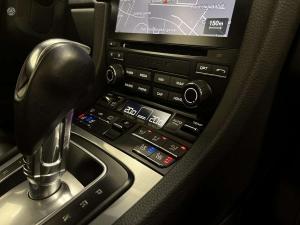 Balts Porsche 911 2018 Viļņa, ar dzinēja tilpumu 2.98 L un nobraukumu 27 tūkst. km par 77900 €, foto 26 vietnē AUTOMOTO.COM.LV