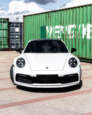 Белый Порше 911 2020 в Огре, объемом двигателя 3.00 л и пробегом 155 тыс. км за 109000 €, фото  на AUTOMOTO.COM.LV
