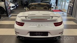 Белый Порше 911 2013 в Рига, объемом двигателя 3.80 л и пробегом 22 тыс. км за 134990 €, фото 7 на AUTOMOTO.COM.LV