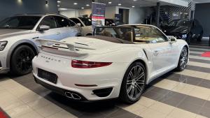 Balts Porsche 911 2013 Rīga, ar dzinēja tilpumu 3.80 L un nobraukumu 22 tūkst. km par 134990 €, foto 5 vietnē AUTOMOTO.COM.LV