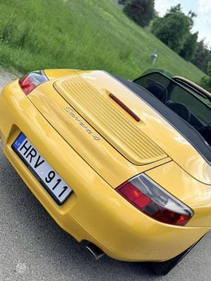 Желтый Порше 911 1999 в Каунас, объемом двигателя 3.40 л и пробегом 93 тыс. км за 30400 €, фото 7 на AUTOMOTO.COM.LV