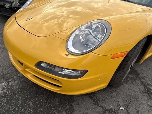 Dzeltens Porsche 911 2007 Ukmergė, ar dzinēja tilpumu 3.82 L un nobraukumu 78 tūkst. km par 41990 €, foto 4 vietnē AUTOMOTO.COM.LV