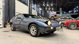 Zils Porsche 924 1988 Viļņa, ar dzinēja tilpumu 1.80 L un nobraukumu 1 tūkst. km par 8000 €, foto 16 vietnē AUTOMOTO.COM.LV