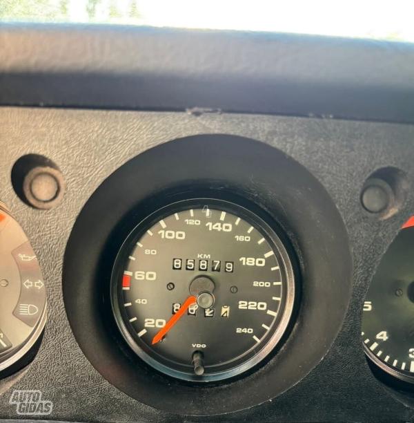 Porsche 924 1984 Kauņa, ar dzinēja tilpumu 2.00 L un nobraukumu 86 tūkst. km par 7000 €, foto 11 vietnē AUTOMOTO.COM.LV