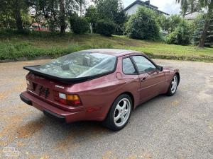 Porsche 944 1989 in Alytus, with an engine capacity of 2.70 L and mileage of 0 thousand km for 6500 €, photo 8 on AUTOMOTO.COM.LV