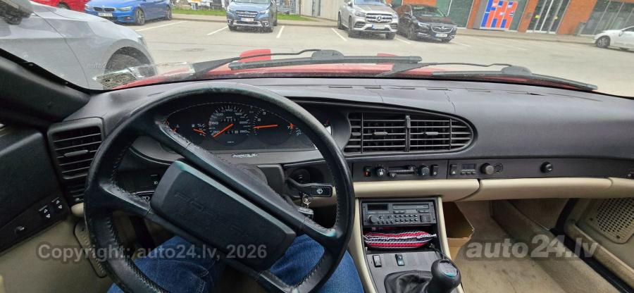 Red Porsche 944 1987 in Tallinn, with an engine capacity of 2.50 L and mileage of 0 thousand km for 7500 €, photo 19 on AUTOMOTO.COM.LV