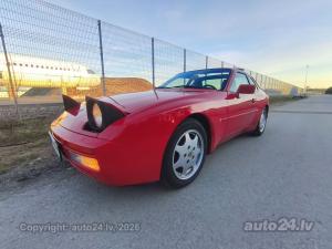 Red Porsche 944 1991 in Tallinn, with an engine capacity of 3.00 L and mileage of 253 thousand km for 22900 €, photo 6 on AUTOMOTO.COM.LV