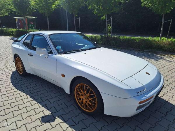 Balts Porsche 944 1989 Klaipėda, ar dzinēja tilpumu 2.99 L un nobraukumu 192 tūkst. km par 18500 €, foto 6 vietnē AUTOMOTO.COM.LV