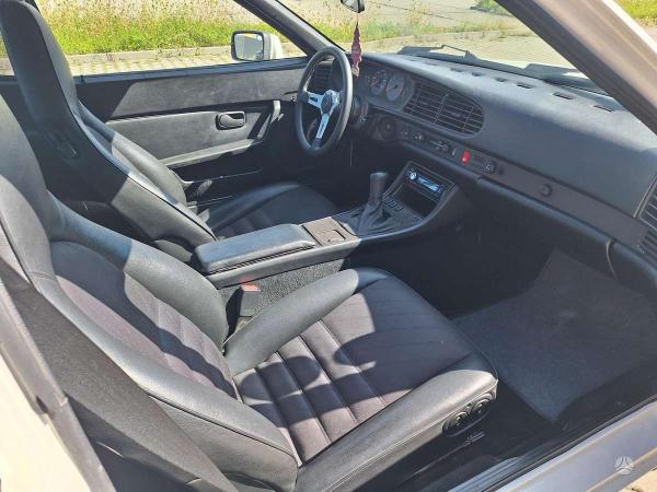 Balts Porsche 944 1989 Klaipėda, ar dzinēja tilpumu 2.99 L un nobraukumu 192 tūkst. km par 18500 €, foto 10 vietnē AUTOMOTO.COM.LV