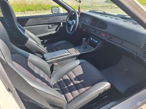White Porsche 944 1989 in Klaipeda, with an engine capacity of 2.99 L and mileage of 192 thousand km for 18500 €, photo 10 on AUTOMOTO.COM.LV