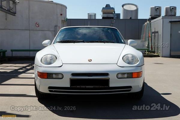 Balts Porsche 968 1993 Tallina, ar dzinēja tilpumu 3.00 L un nobraukumu 419 tūkst. km par 20000 €, foto 1 vietnē AUTOMOTO.COM.LV