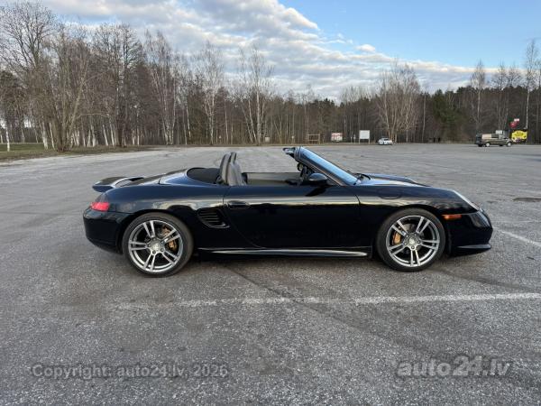 Black Porsche Boxster 1997 in Tallinn, with an engine capacity of 2.50 L and mileage of 177 thousand km for 15000 €, photo 2 on AUTOMOTO.COM.LV